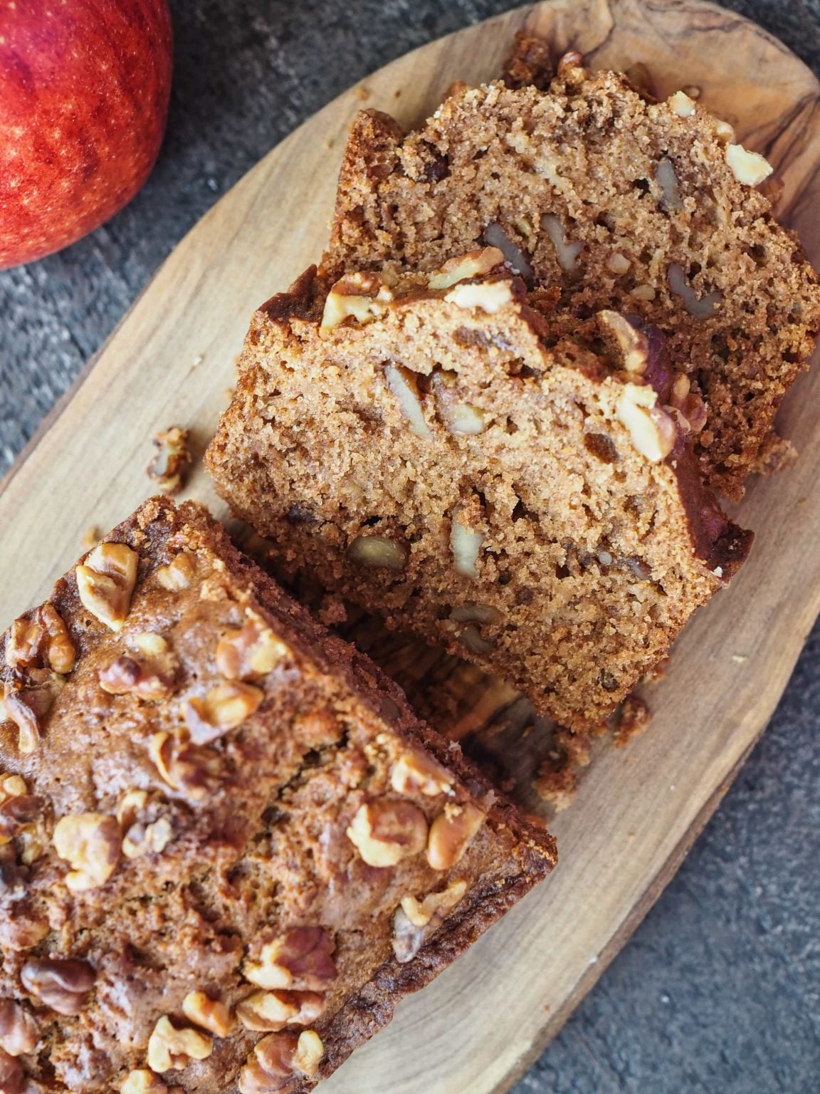Spiced Apple Bread With Walnuts – The Travel Bite