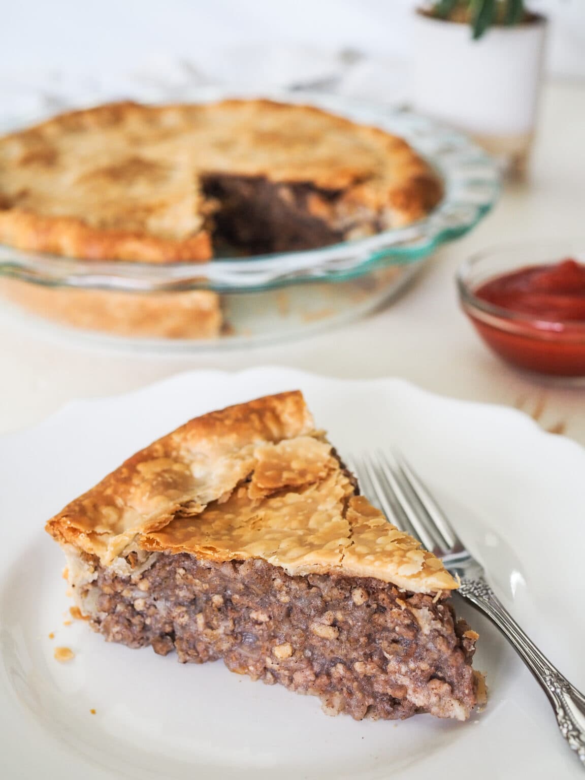 Tourtiere: French Canadian Meat Pie – The Travel Bite