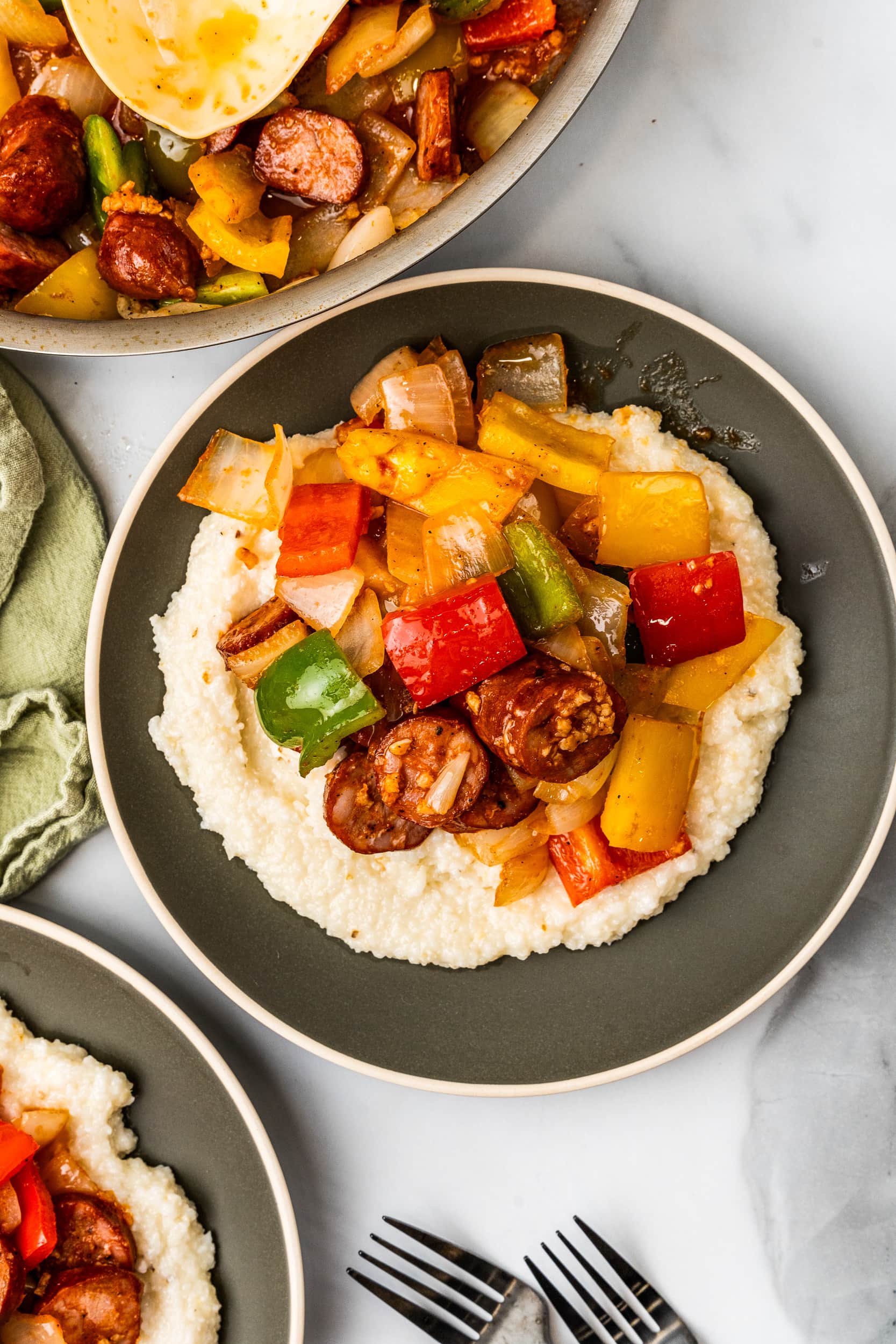 Andouille Sausage With Cheesy Grits