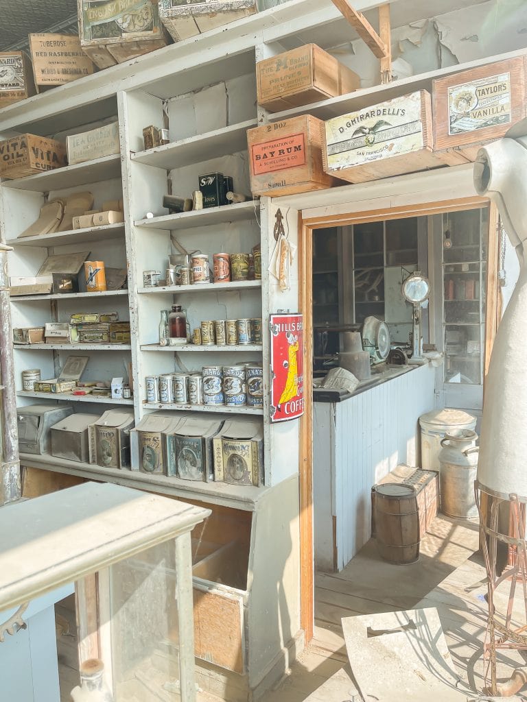 Bodie Ghost Town - 7 Tips For Visiting Bodie State Park In California