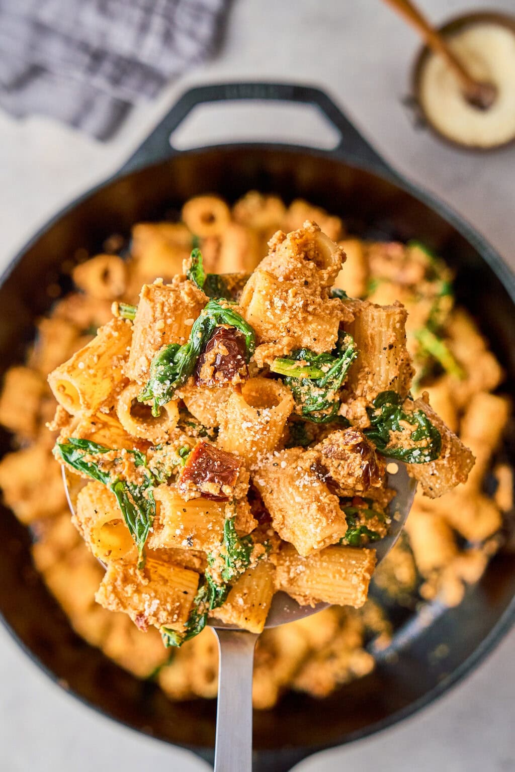 Rigatoni Arrabbiata – The Travel Bite