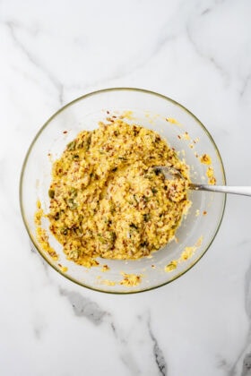 Easy Multi-Seed Swedish Crispbread (Knäckebröd) – The Travel Bite